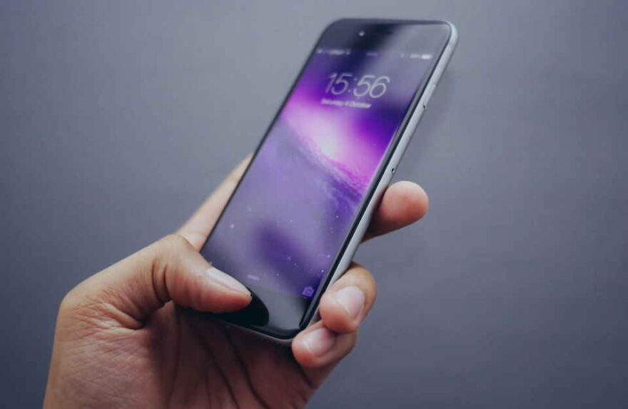 Imagini de fundal 2025 frumoase și gratis pentru Android și iPhone